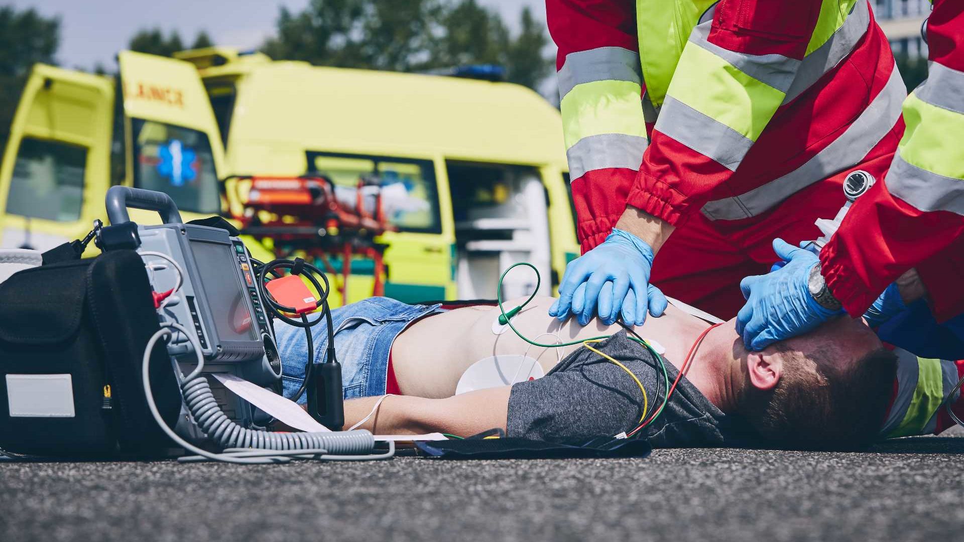 Cardiac Arrest Scenario - Ambulance CPD